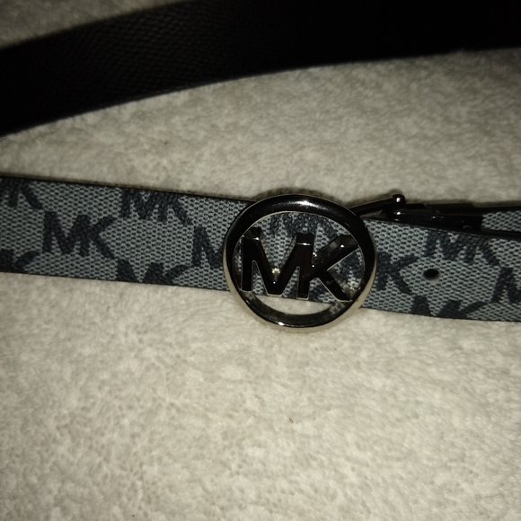 Michael Kors | Accessories | Michael Kors Reversable Logo Belt | Poshmark